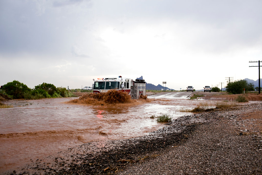 Flash floods in southern Arizona - Mike Olbinski Photography